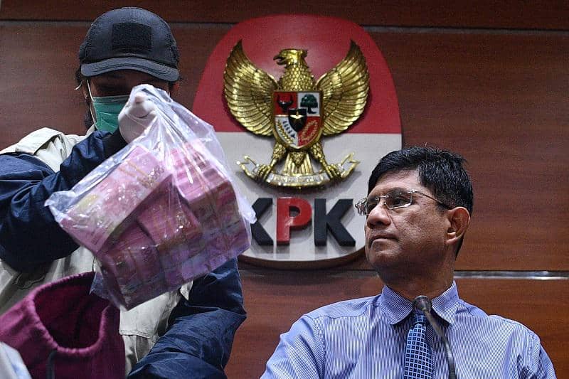 Tanda Tanya Uang Rp1,5 Miliar di Kasus OTT Bupati Muba Dodi | IDN Times ...