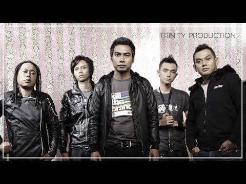 Nostalgia, 7 Lagu Band Naff yang Pernah Hits pada Tahun 2000an | IDN Times