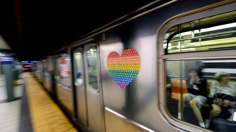 Mengenal Sejarah PRIDE Month, Bulan Spesial Bagi Kelompok LGBTQ | IDN Times