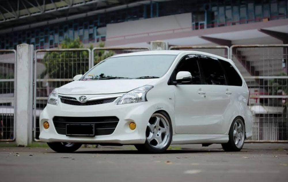 3 Tipe Toyota Avanza, Beda Fitur dan Spesifikasinya | IDN Times