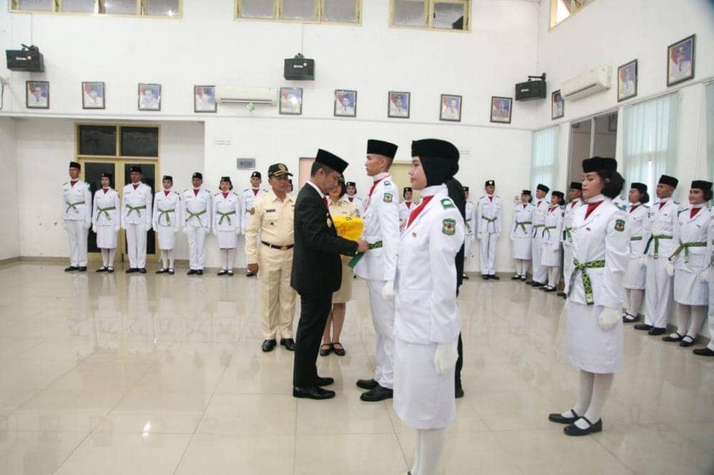 Ini 3 Paskibraka Pengibar Bendera di Istana Merdeka | IDN Times