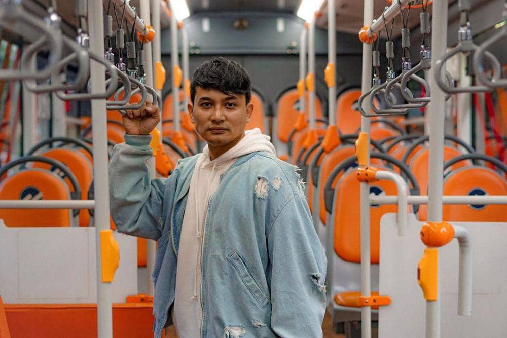 Punya Gaya yang Stylish, 9 Potret Menawan Aktor Panji Saputra | IDN Times