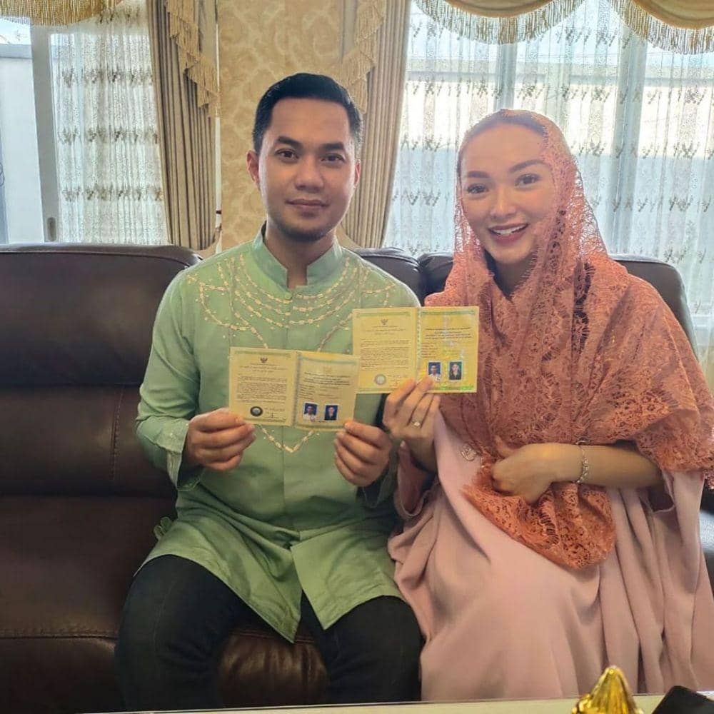 10 Potret Zaskia Gotik dan Sirajuddin yang Resmi Nikah Secara Neg | IDN ...