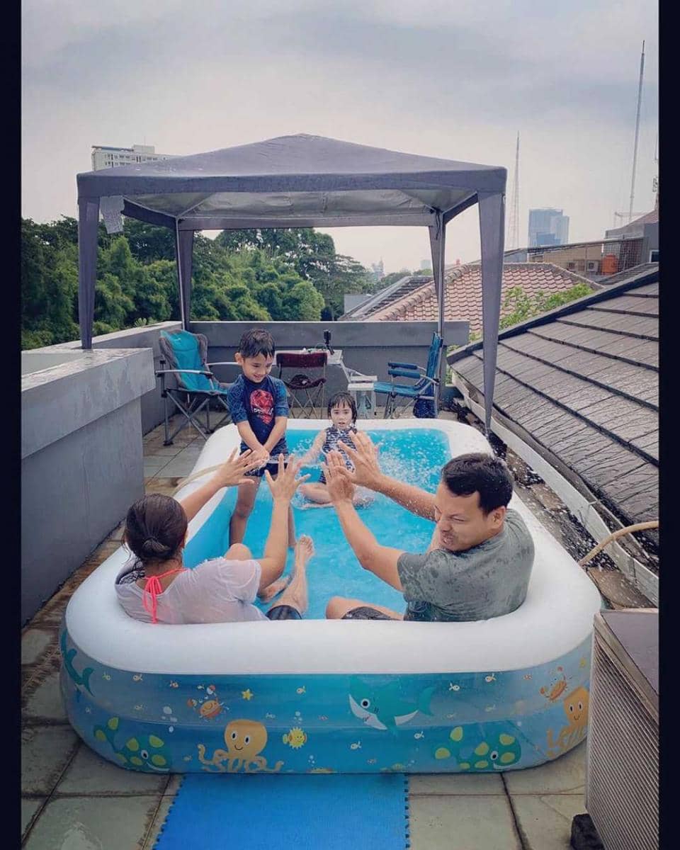 10 Potret Kompak Ben Joshua dan Kedua Anaknya, Ayah Anak Goals Ba | IDN ...