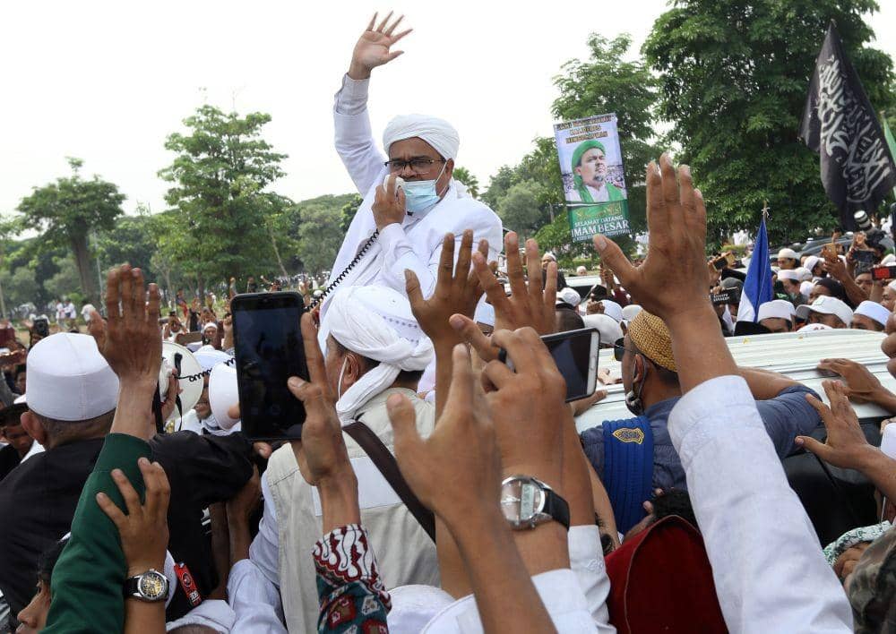Rizieq Shihab Beberkan Kejadian yang Tewaskan 6 Anggota Laskar FP | IDN ...