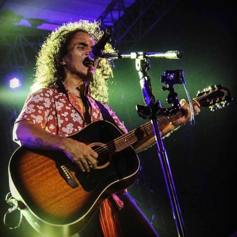 Chord dan Lirik Lagu Kritis BBM - Slank | IDN Times