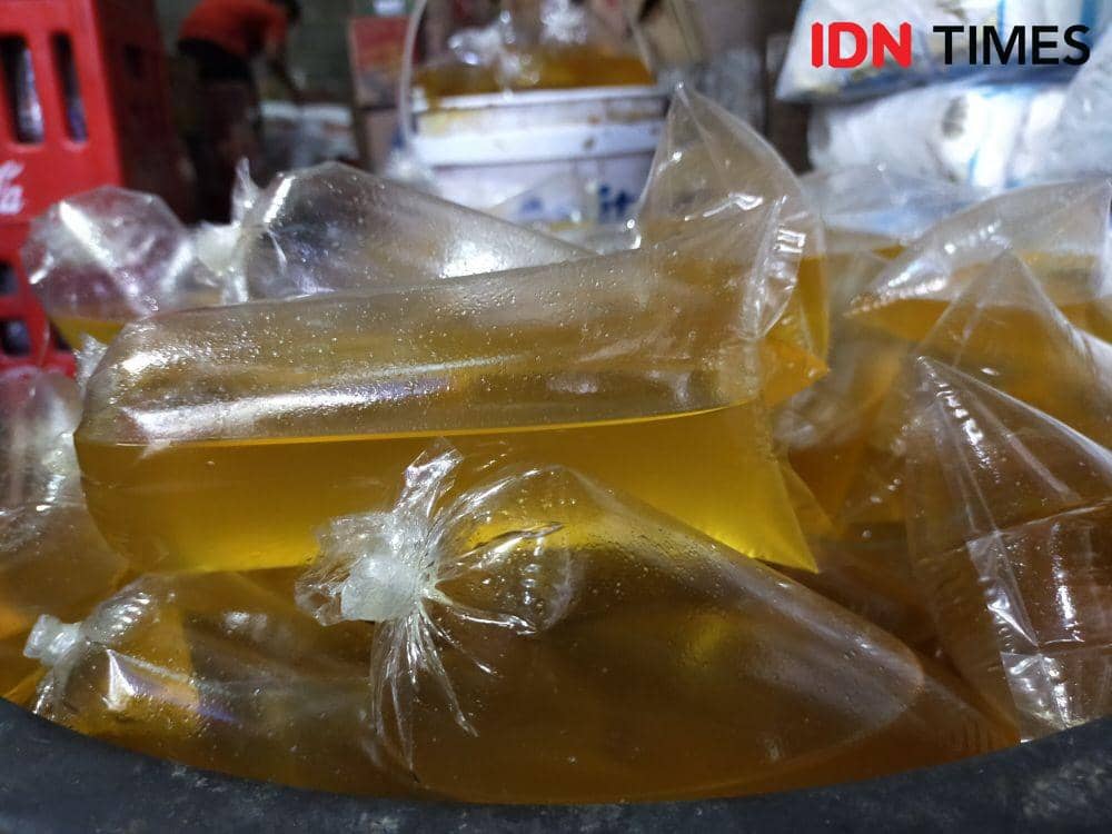 Harga Minyak Dunia Naik Imbas Perang Iran-AS | IDN Times Sumut