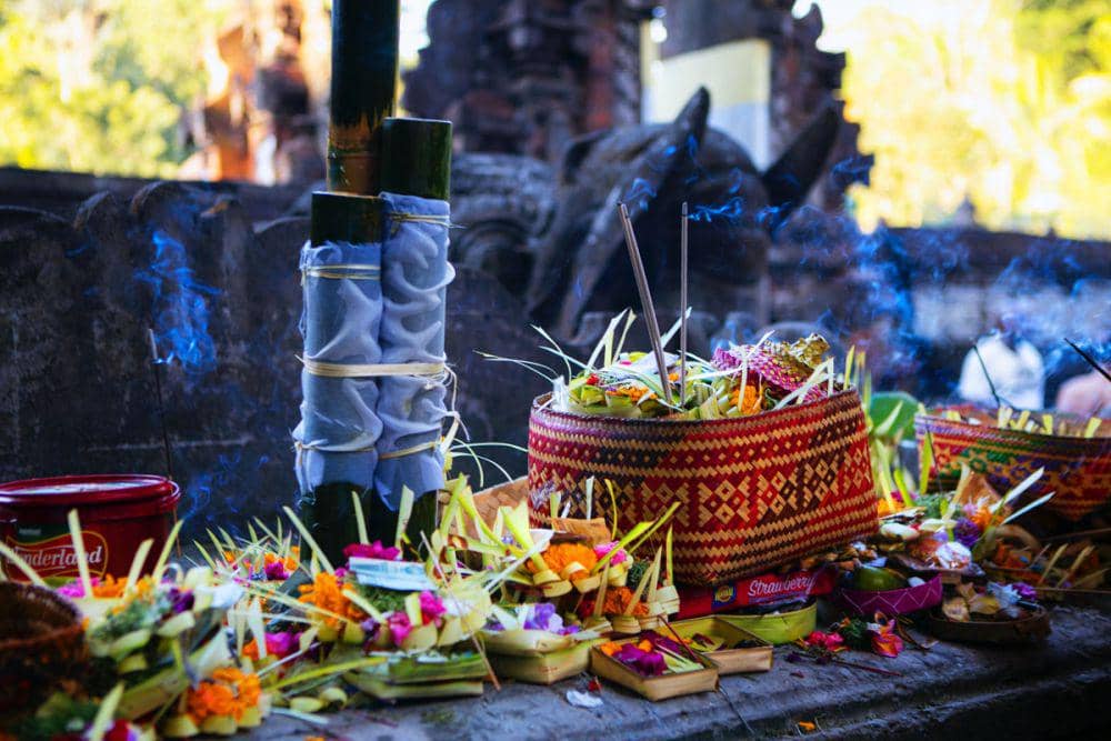 Ucapan Hari Raya Galungan dan Kuningan Bahasa Bali | IDN Times Bali