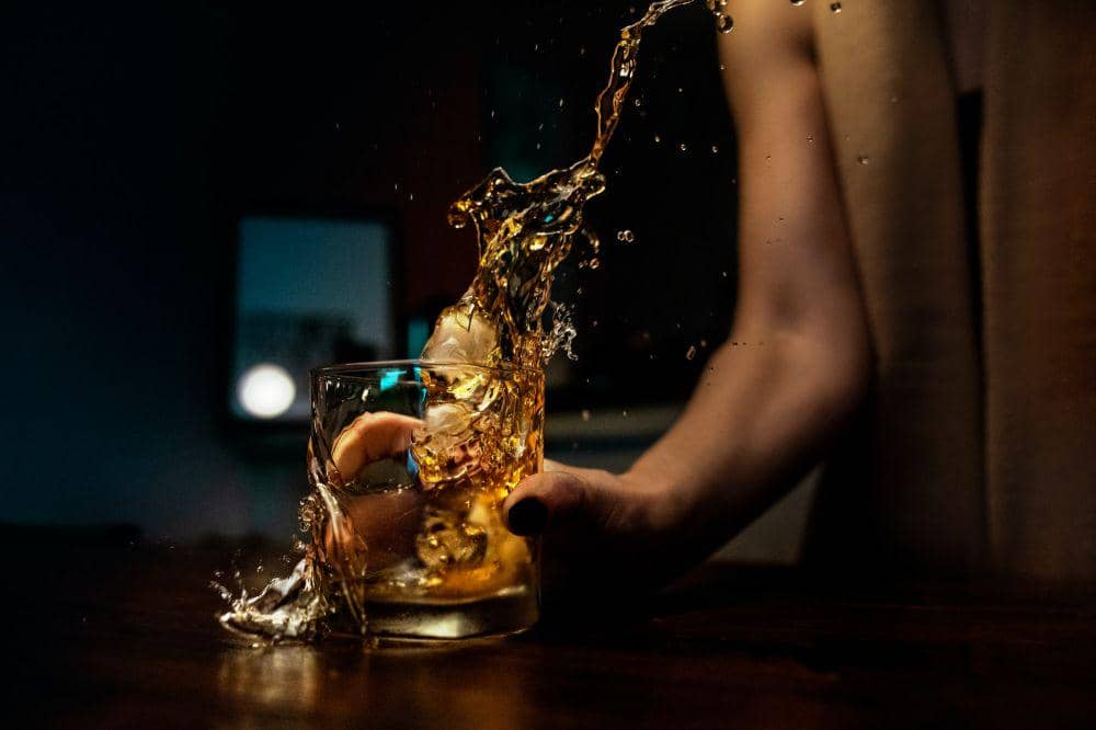 5 Organ yang Mengalami Masalah Akibat Minuman Beralkohol | IDN Times