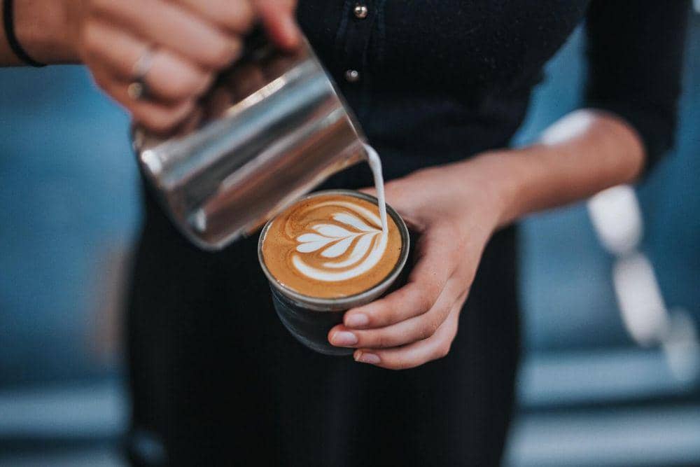 Segini Gaji Barista Part Time dan Full Time, Tertarik? | IDN Times