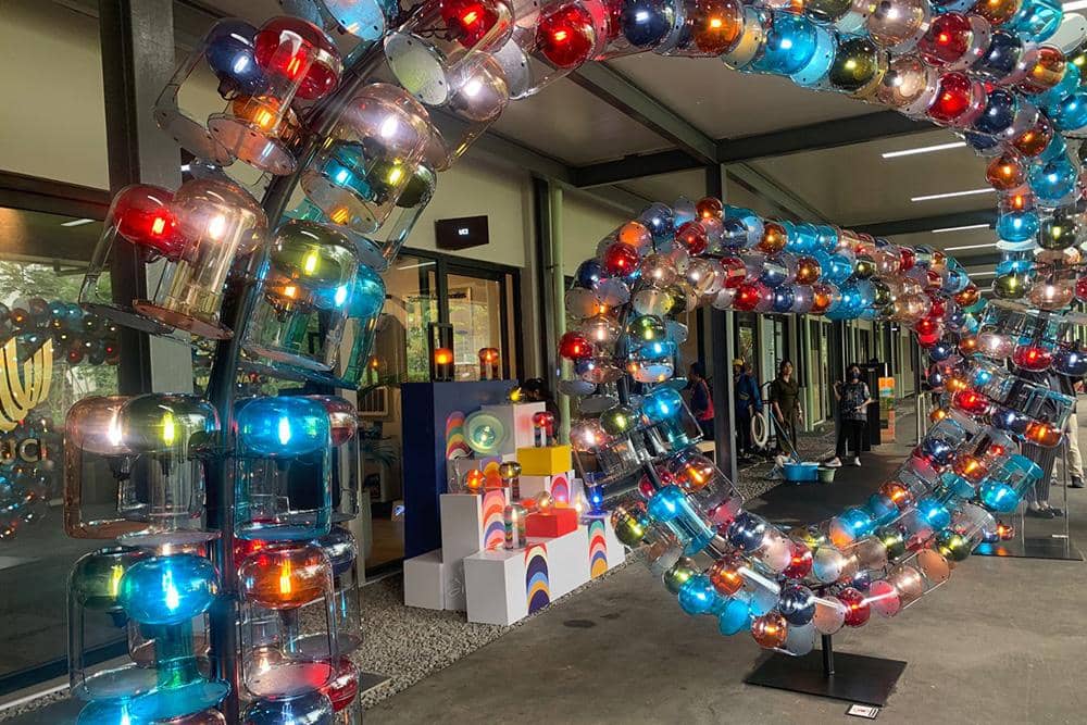 Mengenal Manawa Art Exhibition, Instalasi Lampu Terkini | Popbela.com