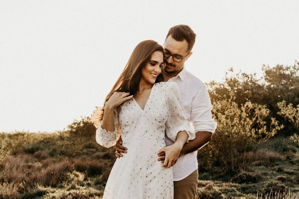 Bisakah Cinta Pandangan Pertama Jadi Pernikahan yang Abadi? | Popbela.com