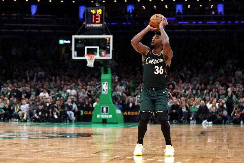 Apa itu Three Point dalam Basket? Ini Arti dan Sejarahnya | IDN Times