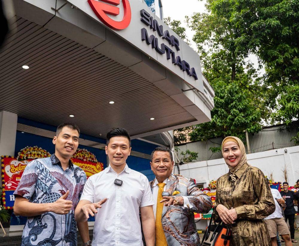 Reseller Sinar Mutiara Cell, Modal Kecil Kini Jadi Miliarder | IDN ...