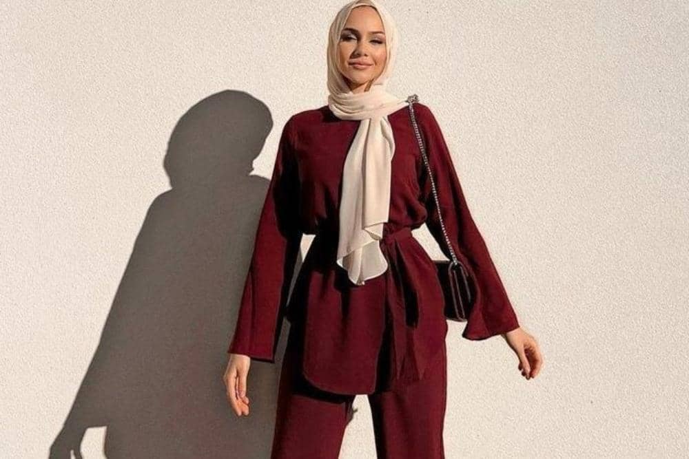 9 Model Baju Setelan Celana Kulot Terbaru, Keren dan Nyaman! | Popbela.com