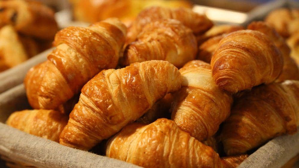 5 Tips Bikin Croissant ala Koki Pastry Prancis | IDN Times