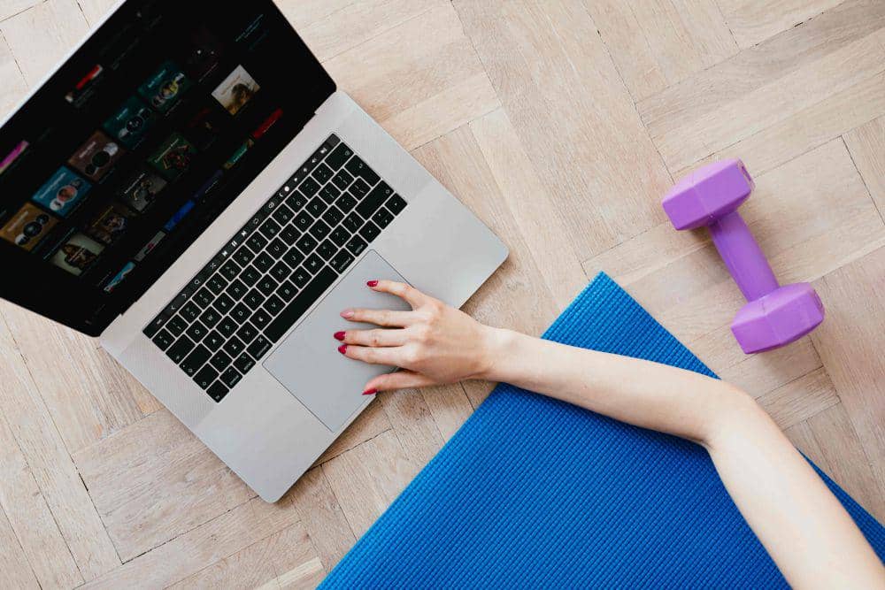 Channel YouTube untuk Latihan Kekuatan di Rumah | IDN Times