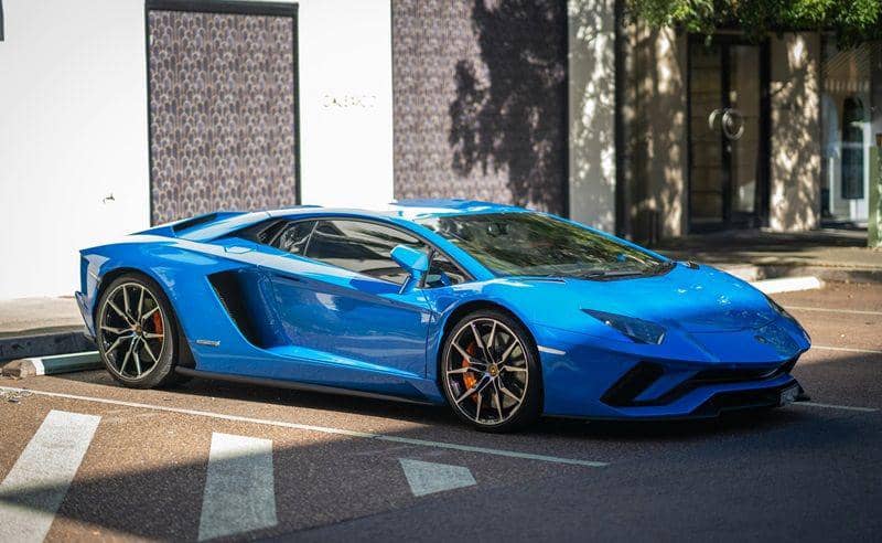 Koleksi Mobil Member BTS, Ada Porsche hingga Lamborghini | IDN Times