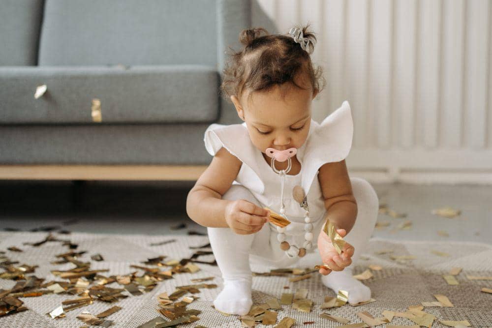 25 Inspirasi Nama Bayi Perempuan Unik dan Artinya, Lucu! | IDN Times