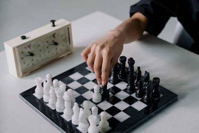 Dari Pion ke Raja: 7 Rahasia Hidup yang Bisa Kamu Pelajari dari Catur ...