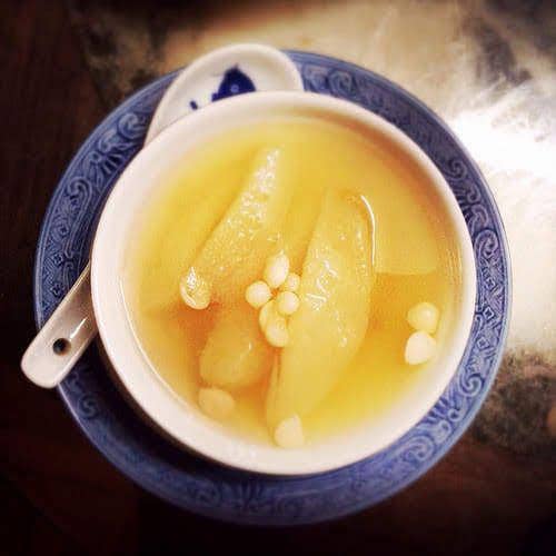 Musim Batuk Pilek, Redakan dengan Resep Buah Pir Ini! | IDN Times