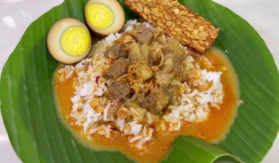 Resep Nasi Gandul Khas Pati, Kuahnya Gurih Mencuri Hati | IDN Times Jateng