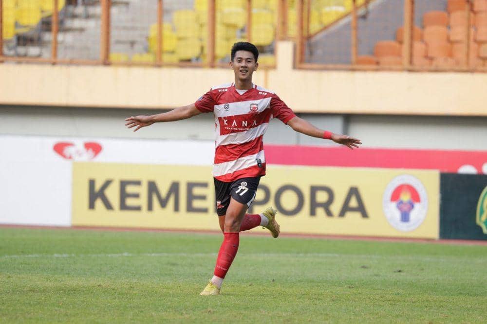 Profil Malik Risaldi, Pemain Persebaya Dipanggil Timnas | IDN Times