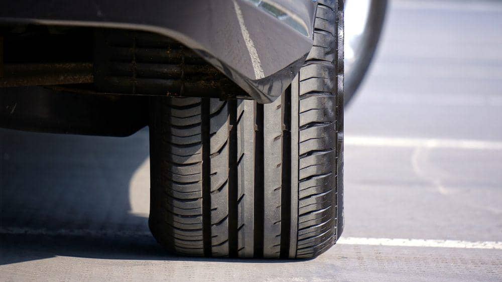 5 Jenis Ban Mobil Terbaik, Mana Pilihanmu? | IDN Times