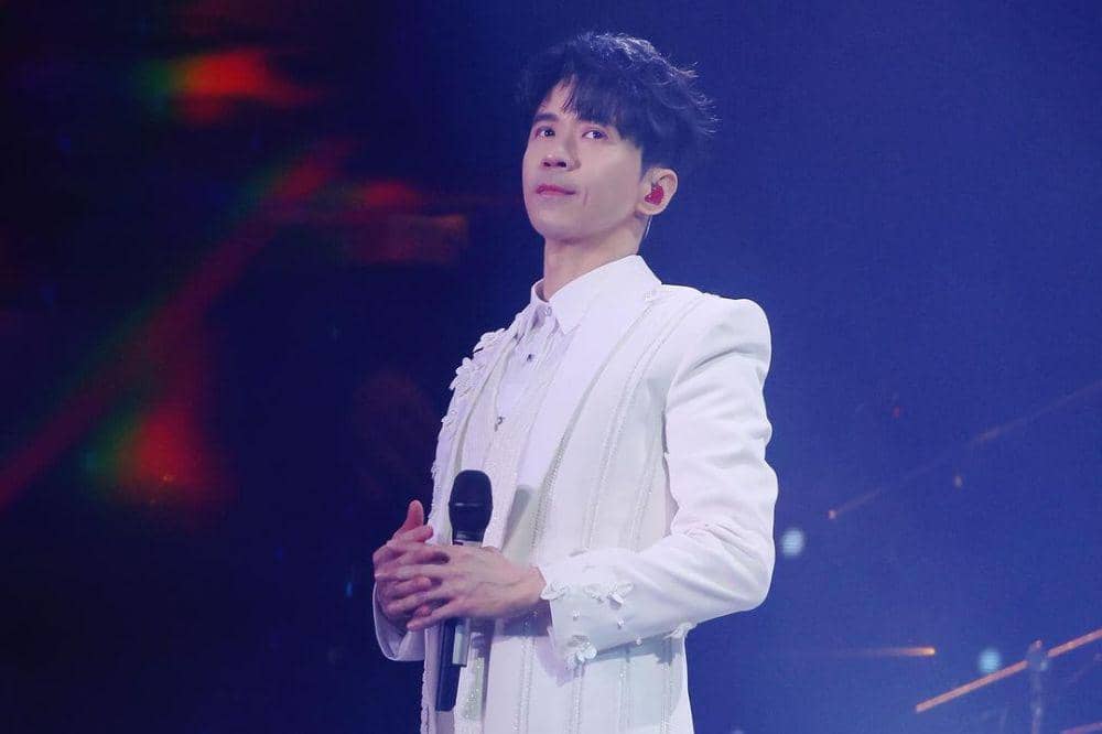 Harga Tiket Konser Michael Wong Lonely Planet 2.0 Surabaya | IDN Times