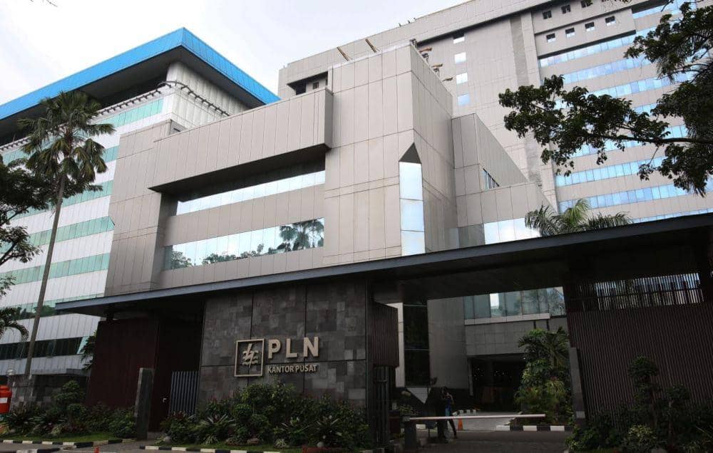Profil Burhanuddin dan Andi Arief yang Jadi Komisaris PLN | IDN Times