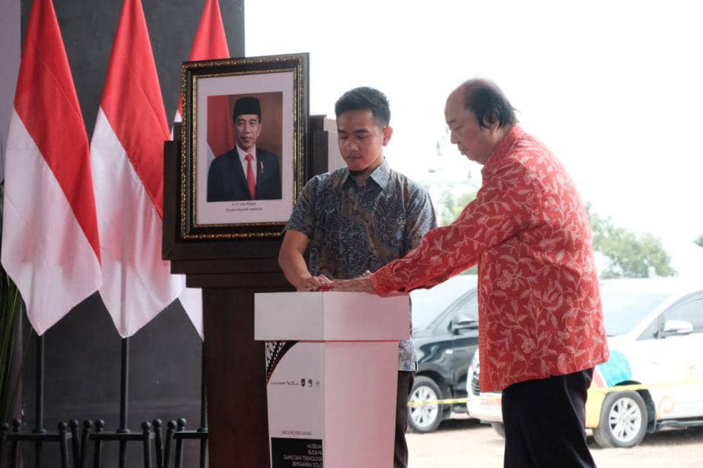 Profil Dato Sri Tahir yang Kantongi Harta 5 Miliar Dolar | IDN Times