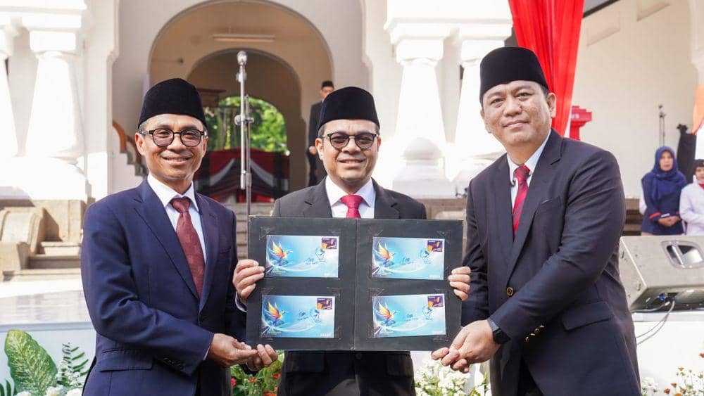 Dorong Ekonomi Digital, Pos Indonesia Luncurkan Perangko NFT | IDN ...