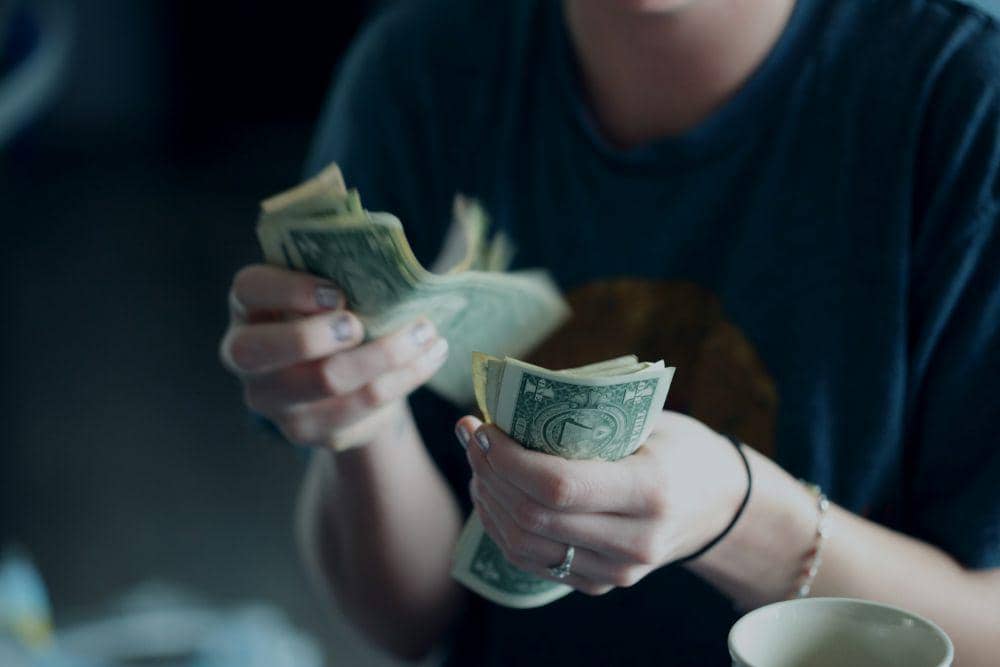 Apa Itu BLT? Ketahui Pengertian, Jenis dan Sejarahnya | IDN Times