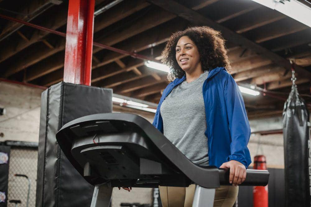 Treadmill vs Elliptical Machine, Mana yang Lebih Baik? | IDN Times