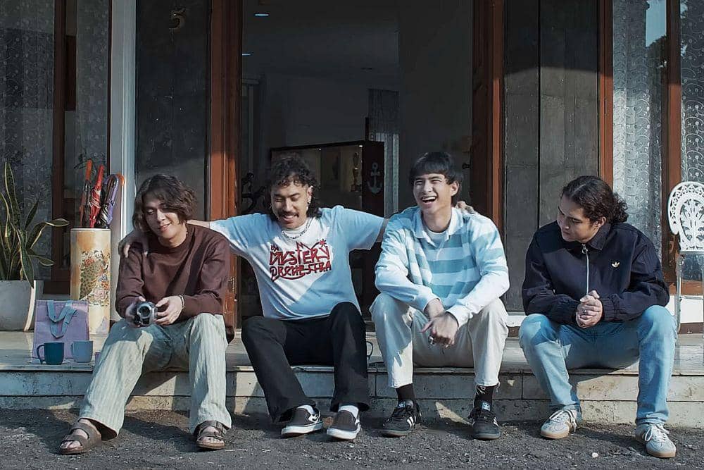 Sinopsis Film Perayaan Mati Rasa dan Daftar Pemainnya | IDN Times