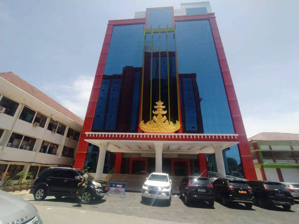 Disdukcapil Bandar Lampung Kurangi Jam Operasional Ramadan | IDN Times ...