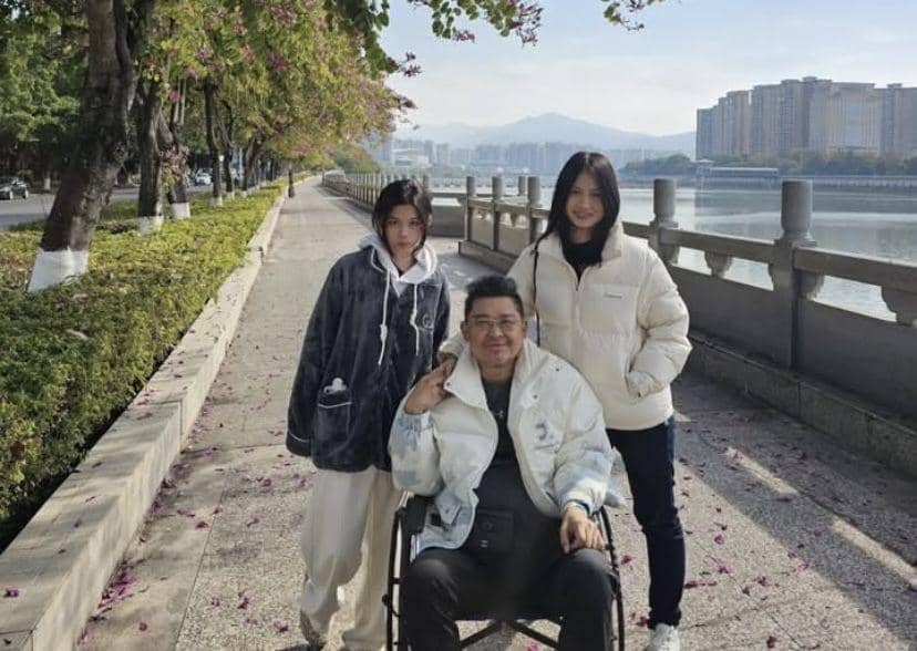 Potret Kenangan Alvin Lim Bersama Keluarga Sebelum Meninggal | IDN Times