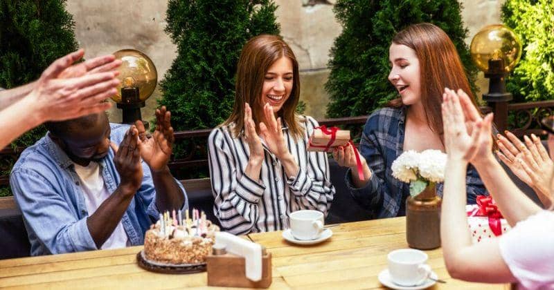 20 Restoran yang Kasih Makan Gratis saat Ulang Tahun | Popmama.com