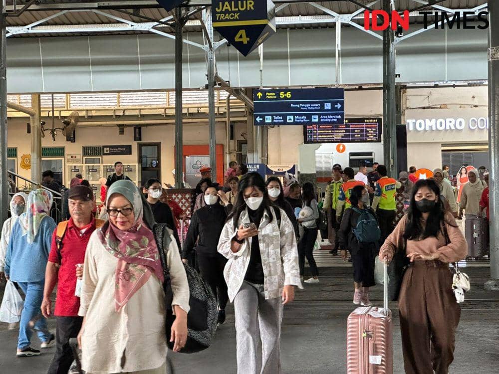 Alarm Bahaya Kekerasan Seksual Perempuan di Angkutan Umum | IDN Times