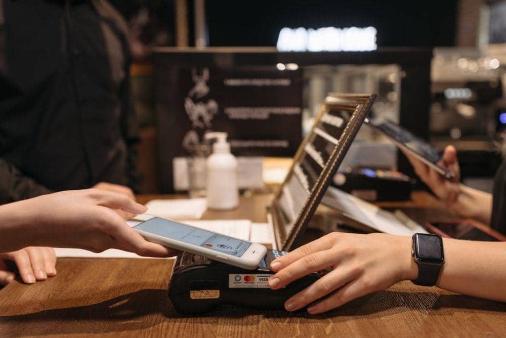 4 HP NFC Rp3 Jutaan Terbaru, dari Samsung hingga POCO | IDN Times