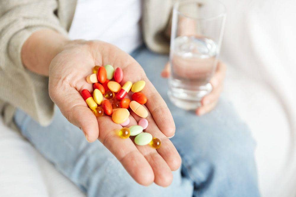 Keracunan Obat: Gejala, Penyebab, Diagnosis, Pengobatan | IDN Times