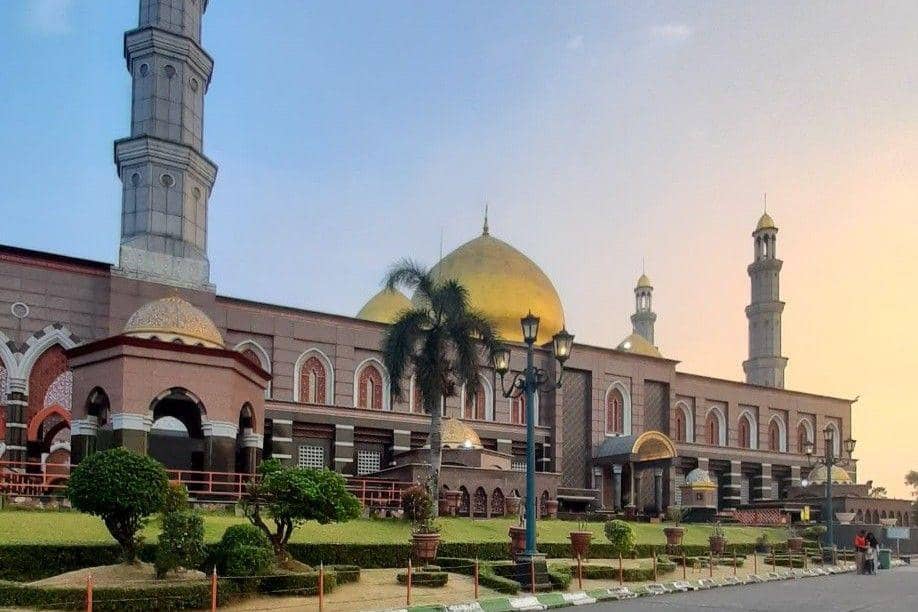 25 Tempat Wisata di Depok 2025 Paling HIts | IDN Times