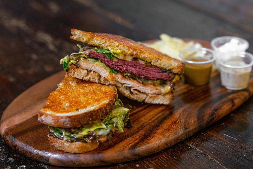 5 Tempat Makan Sandwich Terenak di Jogja | IDN Times Jogja