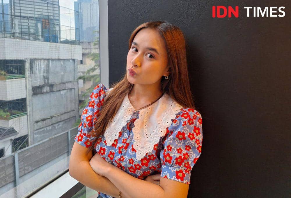 Di Balik Pembuatan Lagu Cerita Besar - Chintya Gabriella | IDN Times