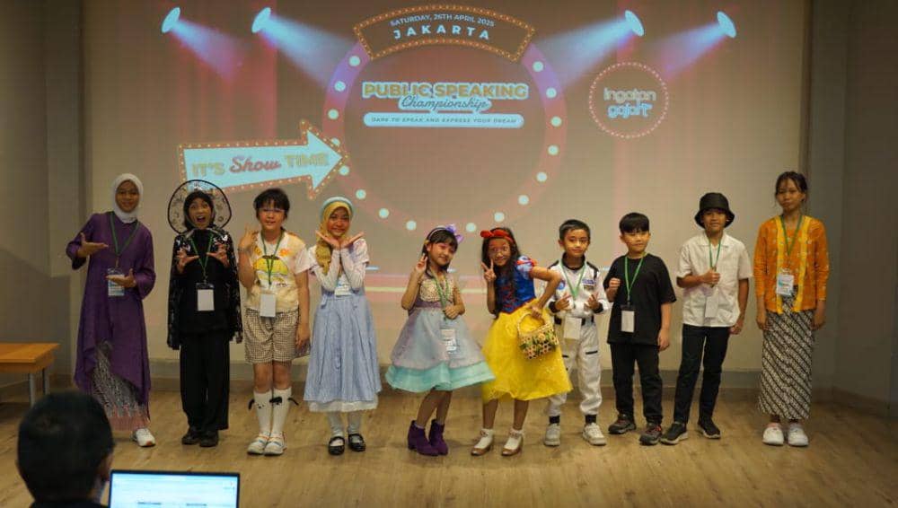 Pelajar Bertanding di Public Speaking Championship 2025 | IDN Times