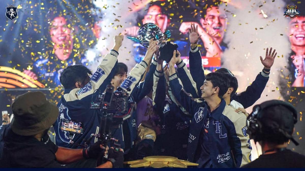 Profil Vico Lomar, Co-Founder dan CEO Fore Coffee | Fortune IDN