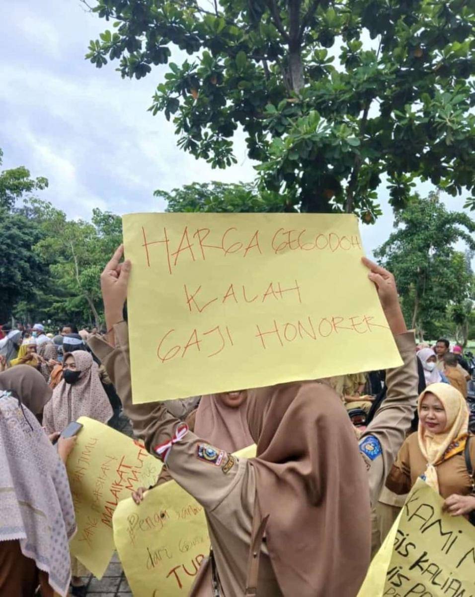 7 Fakta Ochoku One Piece Tersingkir Kurohige di Rocky Port! | Duniaku.com