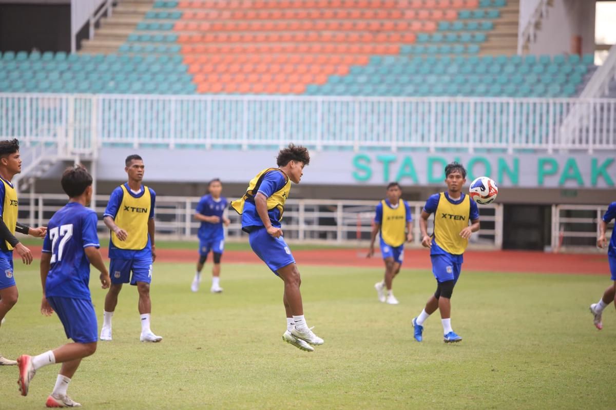 Makna dan Lirik Lagu 'Dewi' Threesixty Skatepunk | Popmama.com