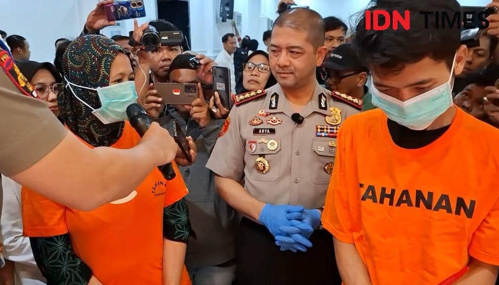 5 Fakta Keluarga Angel Karamoy, Apa Benar Kakak Davina Karamoy ...